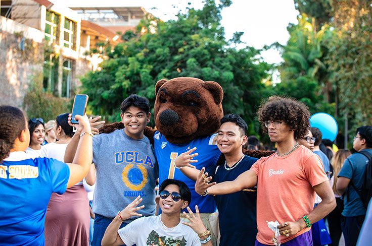 What's Bruin? | UCLA's Student Networking Platform